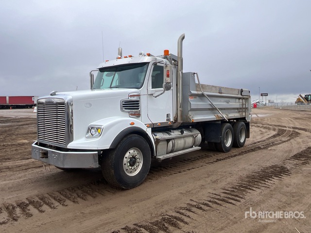 2016 Freightliner 122SD 6x4 T/A Dump Truck | Ritchie Bros. Auctioneers