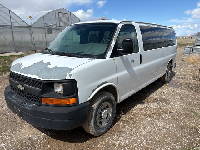 Government Vans: Passenger, Step Vans & Cargo | GovPlanet