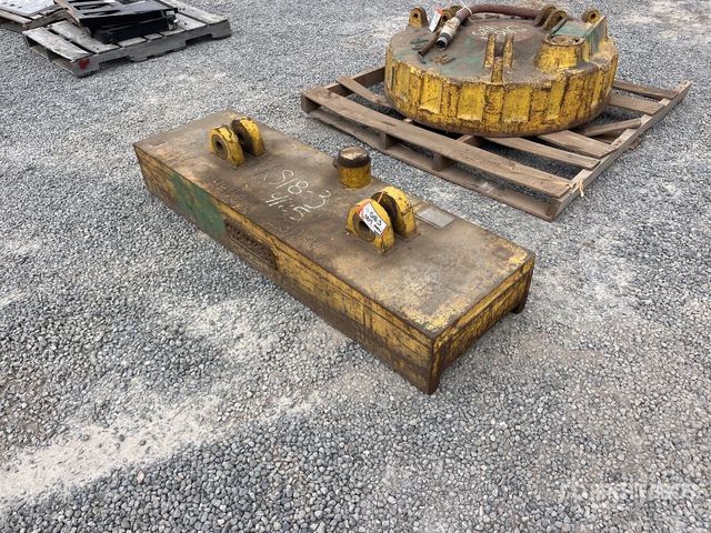 Walker 20X66RL 66 in Scrap Magnet | Ritchie Bros. Auctioneers