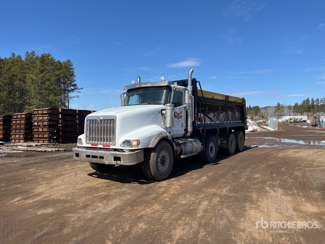 2015 International Paystar 5900i SBA 8x4 Camion à benne basculante ...