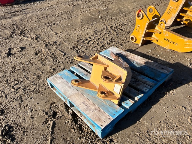 Paladin Backhoe Ripper - Fits Case 580N | Ritchie Bros. Auctioneers