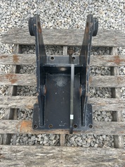 Cat 394-4922 GP Mounting No Pins Mounting Bracket in Cedar Rapids, Iowa ...