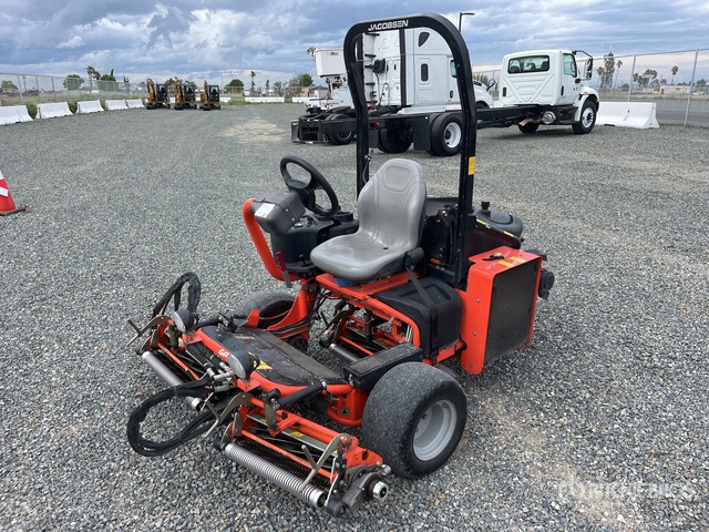 Jacobsen GP400 Ride-On Lawn Mower | Ritchie Bros. Auctioneers