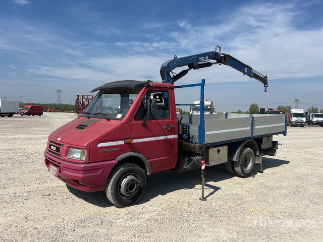 1996 Fassi F 40.22 995 kg on 1998 Iveco 59E12 Table Top Truck w/Crane ...