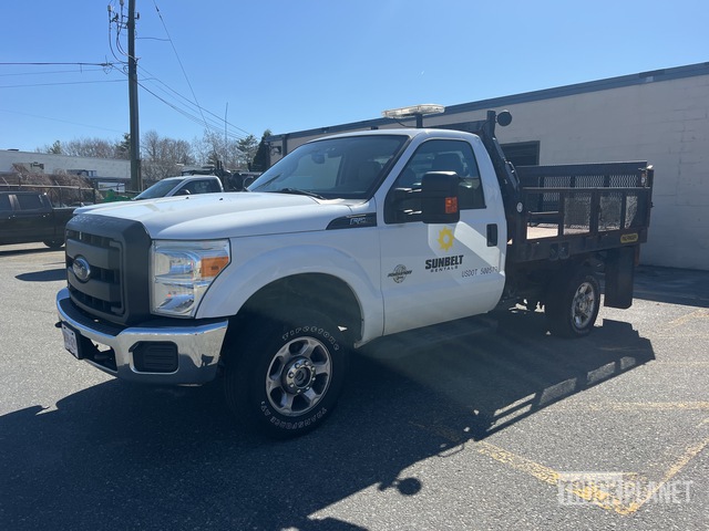 2015 Ford F-250 4x4 Flatbed Truck in Avon, Massachusetts, United States ...