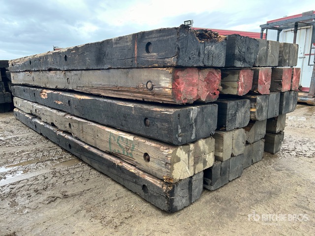 Quantity of (10) 4 ft x 20 ft Digging Mats | Ritchie Bros. Auctioneers