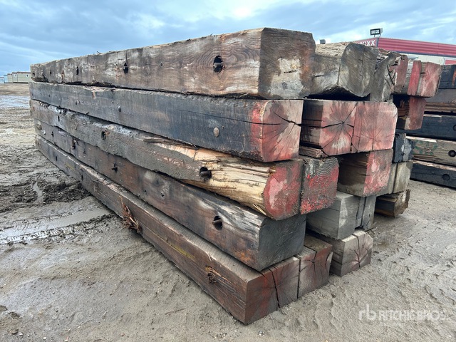 Quantity of (10) 4 ft x 20 ft Digging Mats | Ritchie Bros. Auctioneers