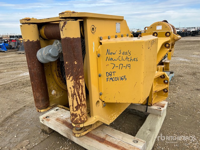 Paccar PA140-316V Crawler Tractor Winch - Fits Cat D8T | Ritchie Bros ...