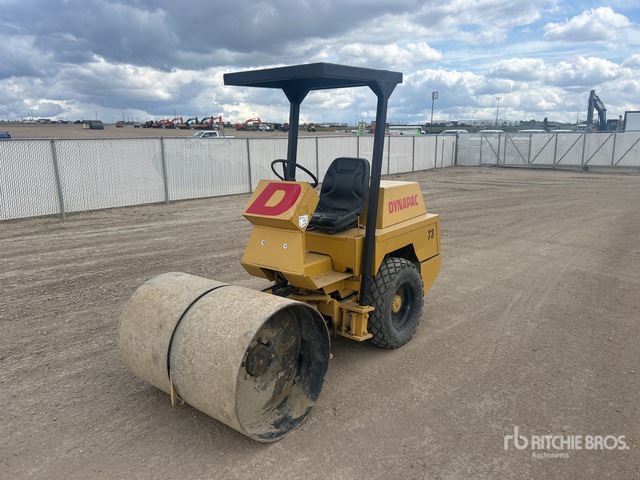 Dynapac A-40 Smooth Drum Compactor | Ritchie Bros. Auctioneers