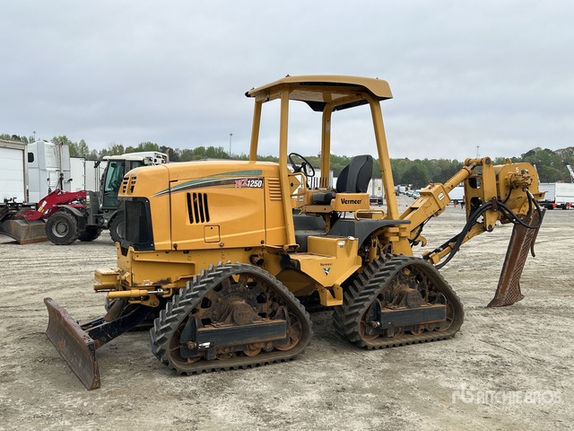 2013 Vermeer RTX1250 Tracked Cable Plow | Ritchie Bros. Auctioneers