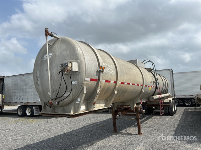 1987 Trailmaster 5454 gal T/A Tanker Trailer | Ritchie Bros. Auctioneers