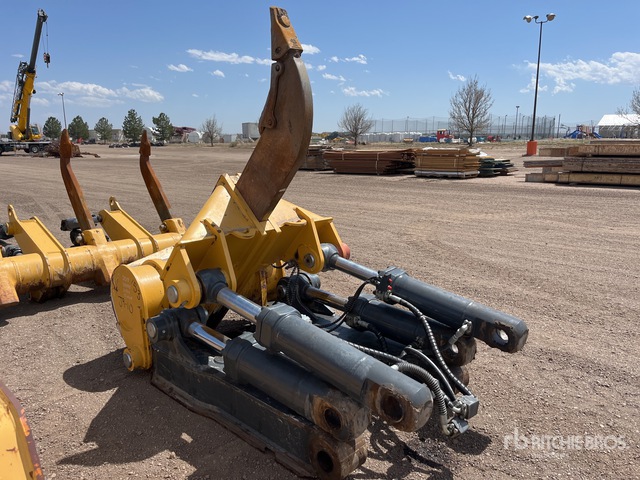 2019 48 in Crawler Tractor Ripper - Fits John Deere 1050K | Ritchie ...