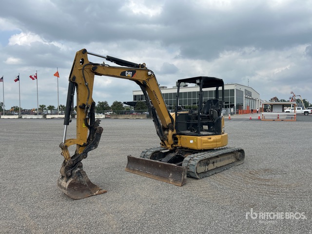 2018 Cat 305E2 CR Mini Excavator | Ritchie Bros. Auctioneers