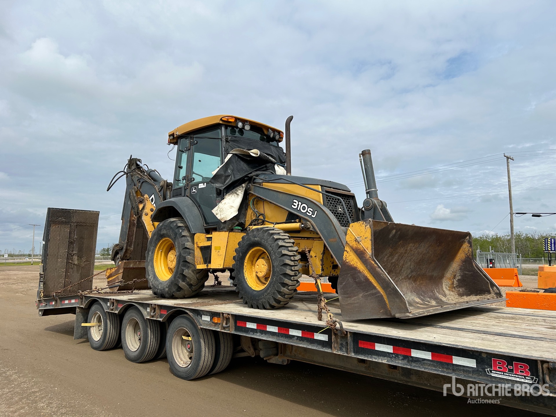 2012 John Deere 310SJ Backhoe Loader | Ritchie Bros. Auctioneers