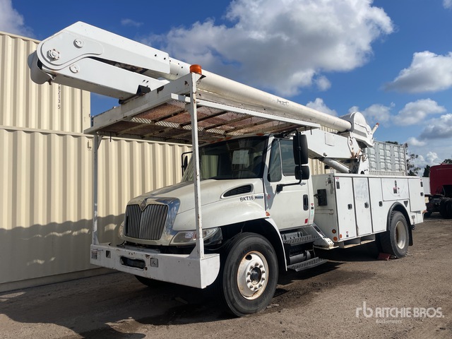 2007 Altec AA755L 55 ft on 2008 International 4300 4x2 Bucket Truck ...