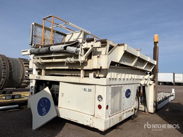 1993 FMC MDL-40 Portable Main Deck Cargo Loader | Ritchie Bros. Auctioneers