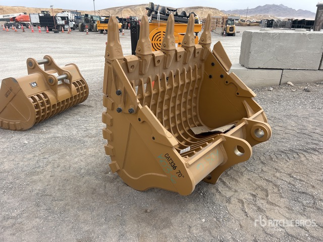 2025 Warrior WBSC30-1700 70 in Skeleton Excavator Bucket - Fits Cat 336 ...