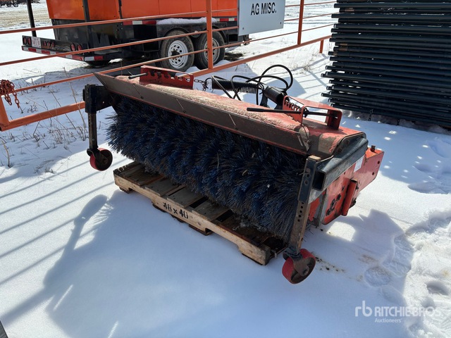 Kubota 56 in Broom Attachment | Ritchie Bros. Auctioneers