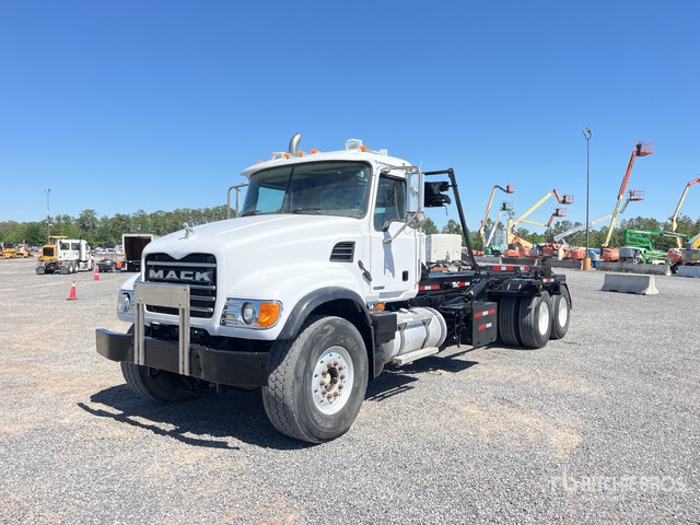 2006 Mack CV713 6x4 Roll-Off Truck | Ritchie Bros. Auctioneers
