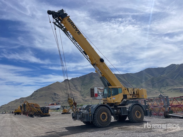 2007 Grove RT700E 60 ton 4x4 Rough Terrain Crane | Ritchie Bros ...