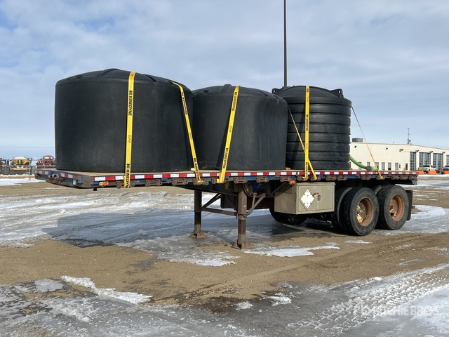 1997 Linden 28 ft T/A Flatbed Trailer | Ritchie Bros. Auctioneers