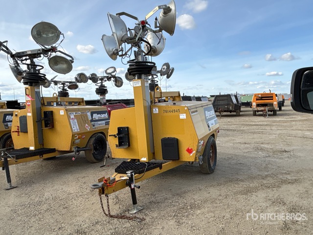 2012 Allmand Maxi-Lite V-Twr 20 kW Light Tower | Ritchie Bros. Auctioneers