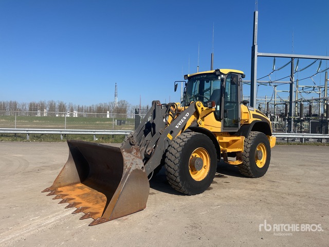 2009 Volvo L50F-TP Wheel Loader | Ritchie Bros. Auctioneers