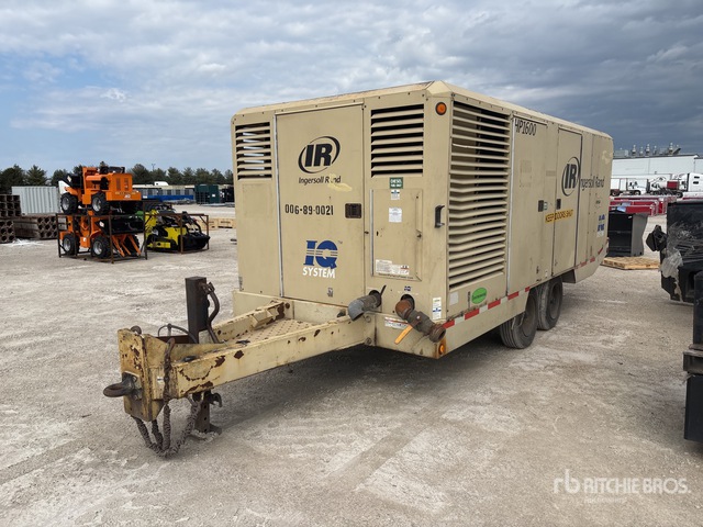 Ingersoll HP1600IQ 1600 cfm Mobile Air Compressor | Ritchie Bros ...