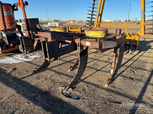 8 ft 3-Point 5 Shank Ripper | Ritchie Bros. Auctioneers