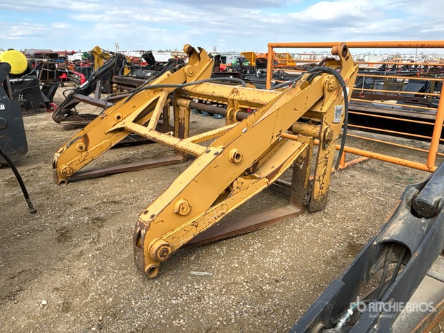 Craig 60 in Q/C Pipe Wheel Loader Grapple | Ritchie Bros. Auctioneers