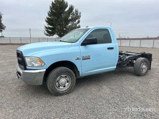 2016 Ram 2500 4x2 Cab and Chassis | Ritchie Bros. Auctioneers
