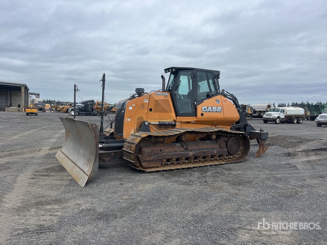 2014 Case 2050M Crawler Dozer | Ritchie Bros. Auctioneers