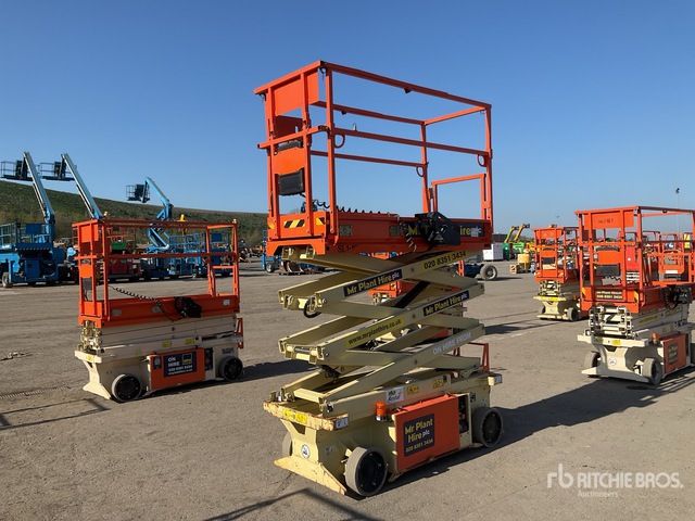 2017 JLG 6RS Electric Scissor Lift | Ritchie Bros. Auctioneers