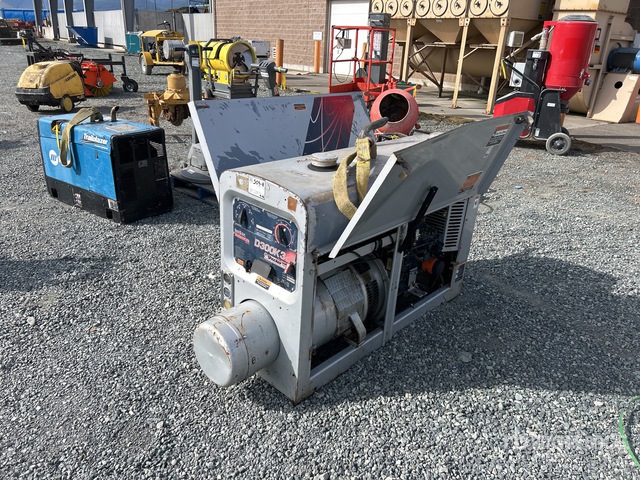 Red-D-Arc D300K3+3 RA-250-V1903 Engine Driven Welder | Ritchie Bros ...