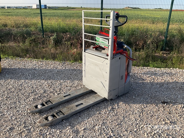 2015 Toyota LPE200 Electric Pallet Jack | Ritchie Bros. Auctioneers