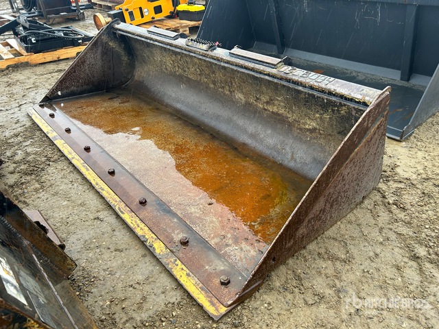 John Deere C84 84 in Skid Steer Bucket | Ritchie Bros. Auctioneers