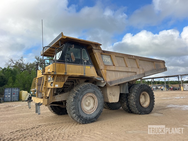 2005 Cat 775E Haul Truck in Lamont, Florida, United States (IronPlanet ...