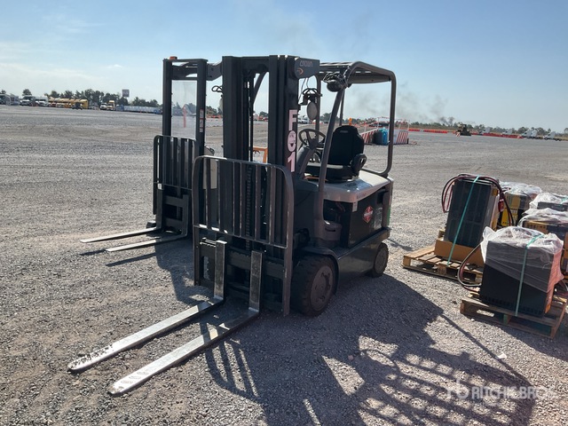 Crown FC5225-25 5000 lb Montacargas Electrico/ Chariot Élévateur ...