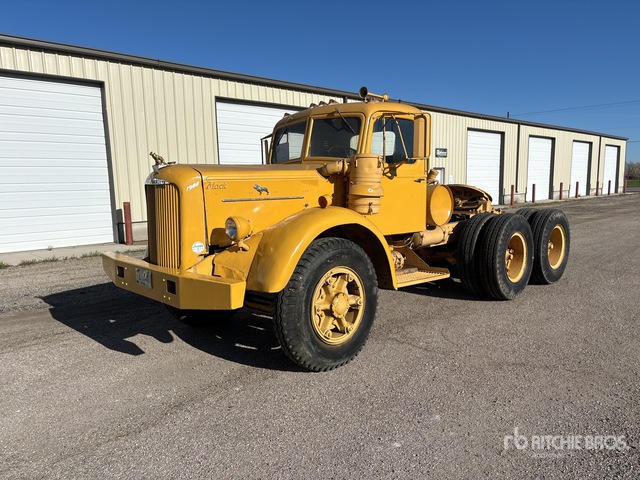 1944 Mack LHSW 6x4 T/A Day Cab Truck Tractor | Ritchie Bros. Auctioneers