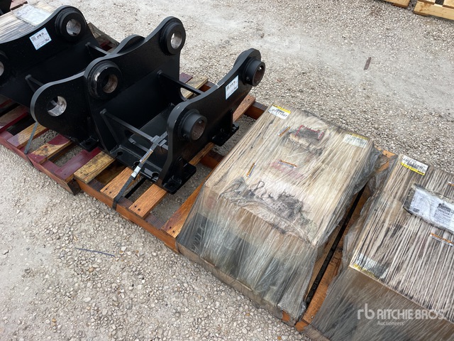 John Deere Mounting Kit HH135 - Mount Bracket, Machine-Side Hydraulic ...