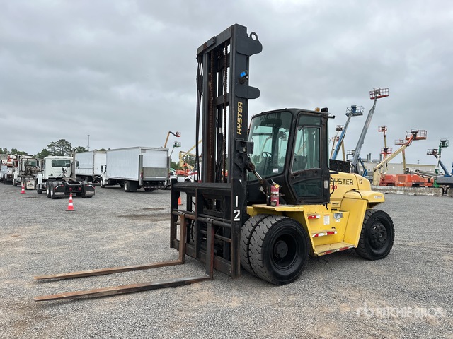 2006 Hyster H170HD 13800 lb Pneumatic Tire Forklift | Ritchie Bros ...