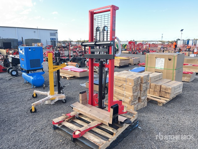 2024 Multiquip HT1C 1 ton Pallet Jack (Unused) | Ritchie Bros. Auctioneers