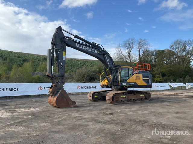 2021 Volvo EC380EL Tracked Excavator | Ritchie Bros. Auctioneers