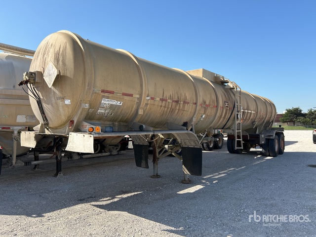 1997 Trailmaster 8400 gal T/A Tanker Trailer | Ritchie Bros. Auctioneers