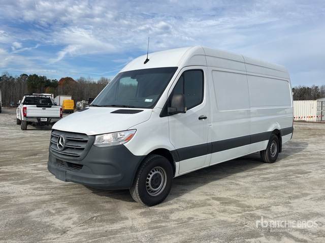 2021 Mercedes-Benz SPRINTER 2500 Cargo Van | Ritchie Bros. Auctioneers