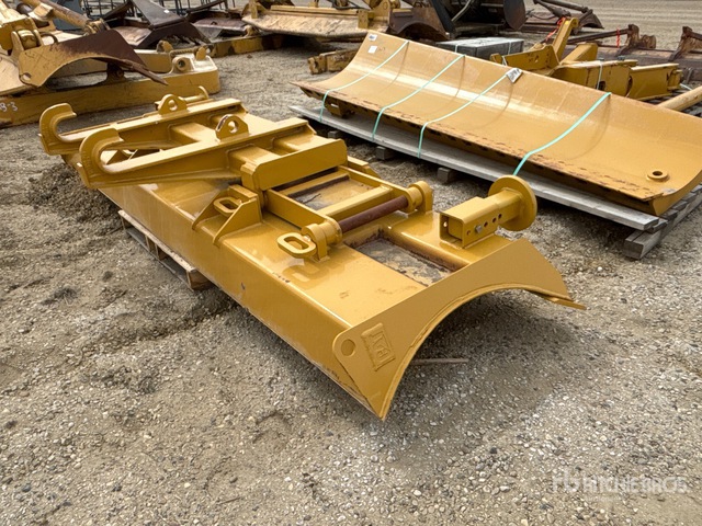 2021 Cat 146 in Motor Grader Blade | Ritchie Bros. Auctioneers