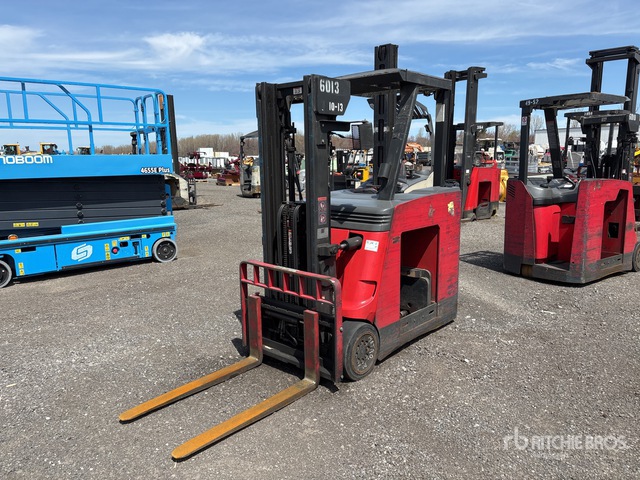 2007 Raymond R50 C50TF 5000 lb Montacargas Eléctrico (Inoperable ...