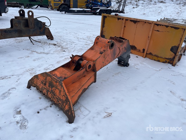 93 in Heel for Log Loader | Ritchie Bros. Auctioneers