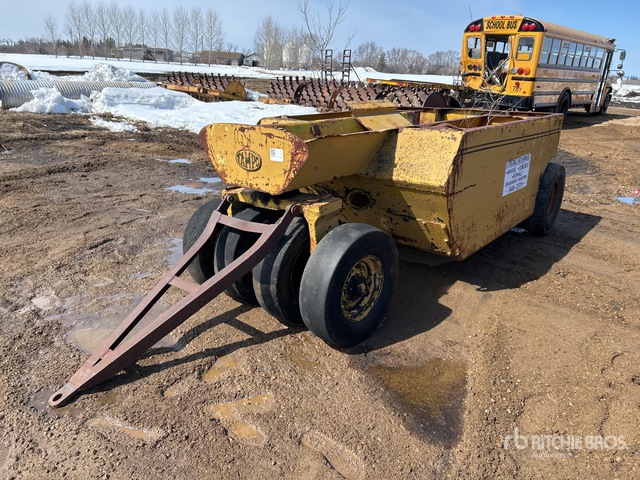 Tampo 9 Wheel Pull Behind Pneumatic Roller (Inoperable) | Ritchie Bros ...