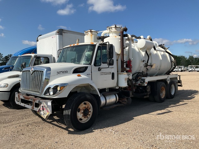 2010 Presvac Systems on 2011 International 7500 WorkStar 6x4 Vacuum ...